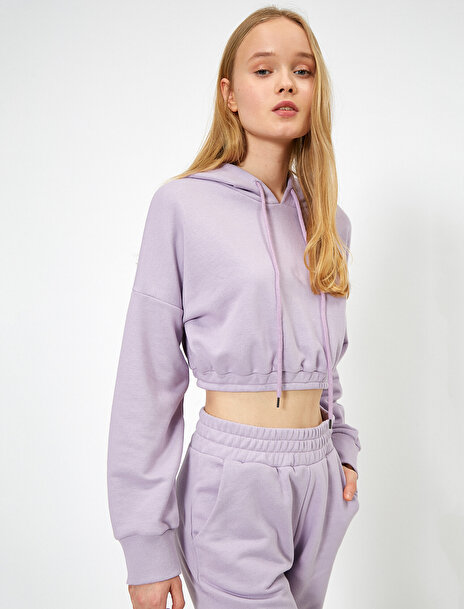 Koton Kadın Kapüşonlu Etek Ucu Lastikli Kısa Sweatshirt Koton Kadın Kapüşonlu Etek Ucu Lastikli Kısa Sweatshirt