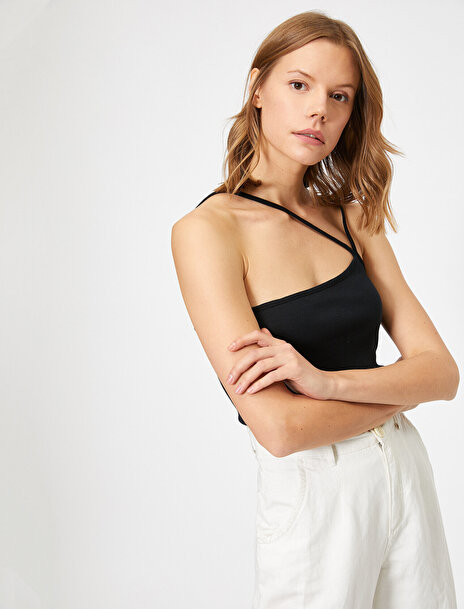 Koton Kadın Yaka Detaylı Tek Omuz Atlet