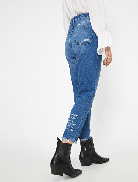 Koton Kadın Yazı Baskılı Kısa Paça Jean Pantolon