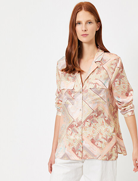 Koton Kadın Şal Desen V Yaka Saten Gömlek