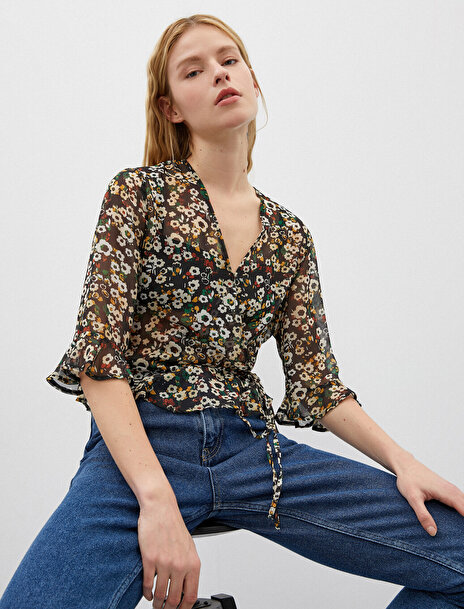 Koton Kadın V Yaka Kruvaze Çiçek Desenli Uzun Kollu Bluz