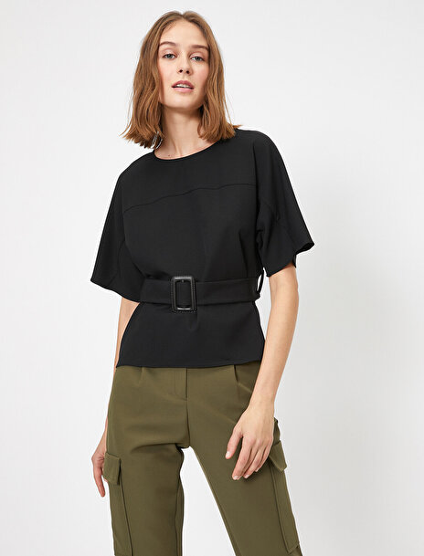 Koton Kadın Kemerli Kısa Kol Bluz