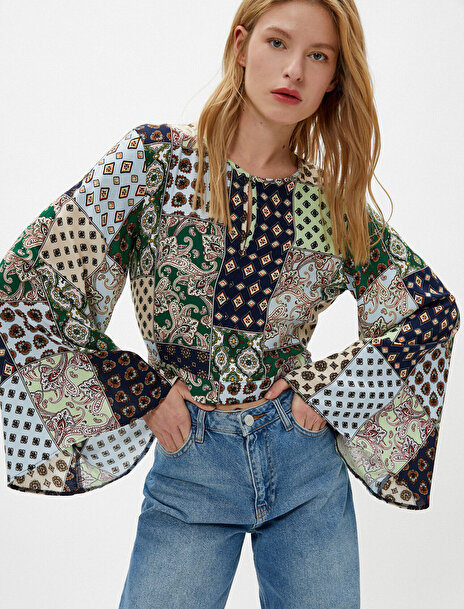Koton Kadın Desenli İspanyol Kol Bluz