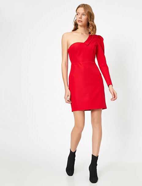 Koton Kadın Omuz Pili Detaylı Tek Omuz Mini Elbise Koton Kadın Omuz Pili Detaylı Tek Omuz Mini Elbise