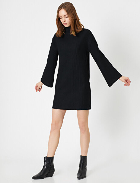 Koton Kadın Boğazlı İspanyol Kol Detaylı Mini Elbise