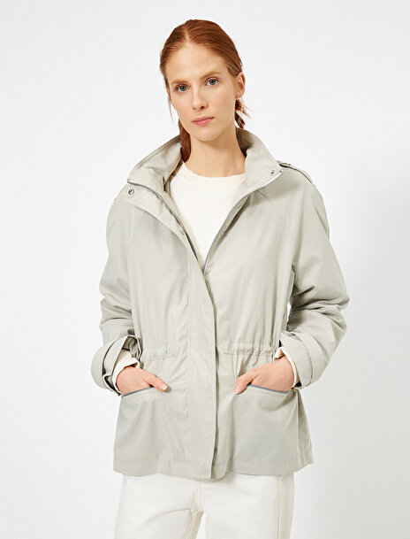 Koton Kadın Kapüşonlu Beli Ayarlanabilir Ceket