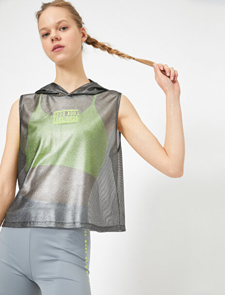 Koton Kadın Kapüşonlu File Detaylı Atlet