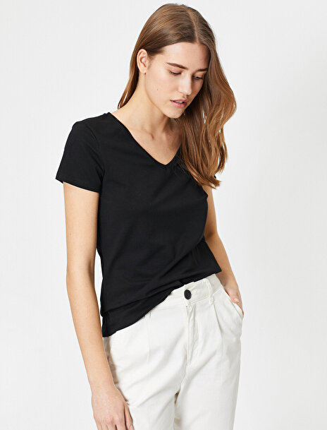 Koton Kadın Standart Kesim V Yaka Basic Tişört