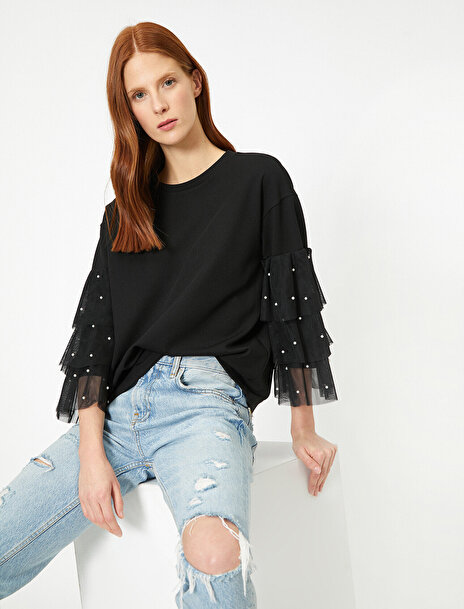 Koton Kadın Kol Detaylı İncili Bisiklet Yaka Tişört