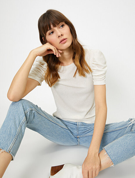 Koton Kadın Balon Kollu Simli Parlak Kumaşlı Tişört