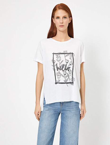 Koton Kadın Parlak Baskılı Standart Kalıp Bisiklet Yaka Tişört