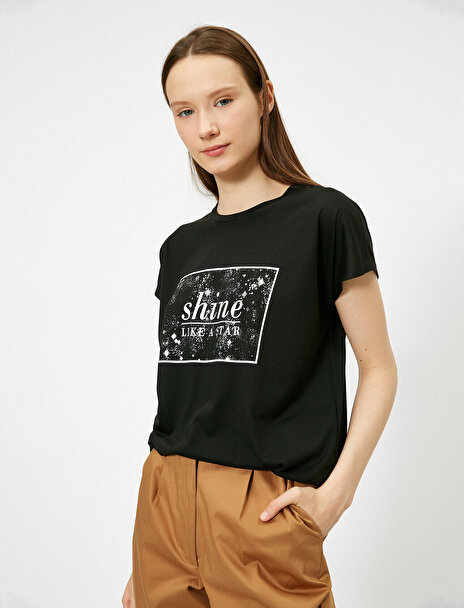 Koton Kadın Slogan Baskılı Geniş Kalıp Bisiklet Yaka Tişört