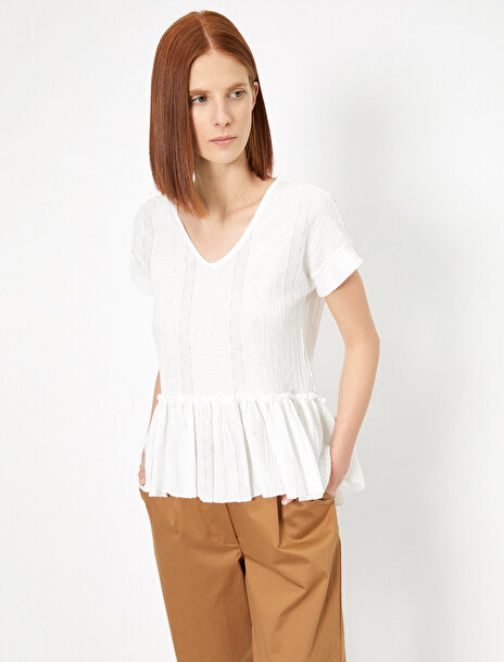 Koton Kadın Büzgülü V Yaka Kısa Kollu Tişört