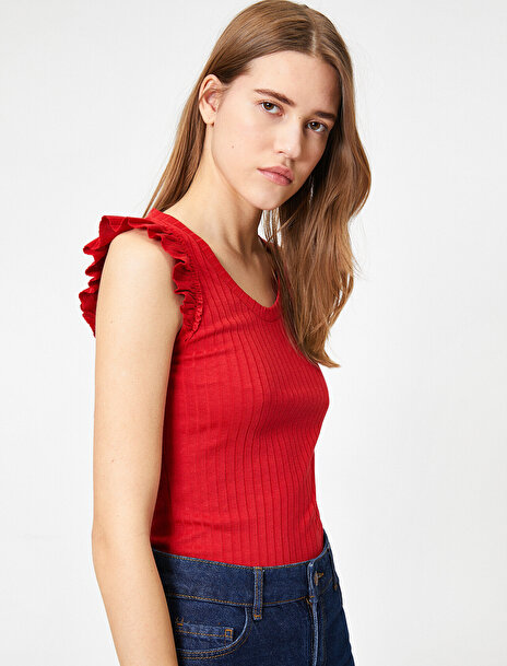 Koton Kadın Kolları Fırfır Detaylı Atlet