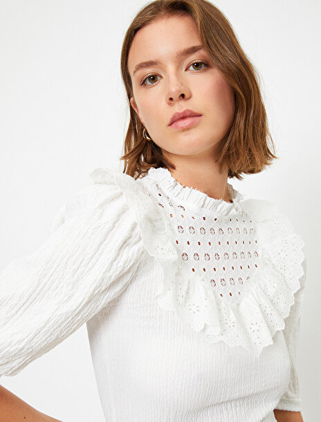 Koton Kadın Choker Yaka Yarım Kollu Tişört