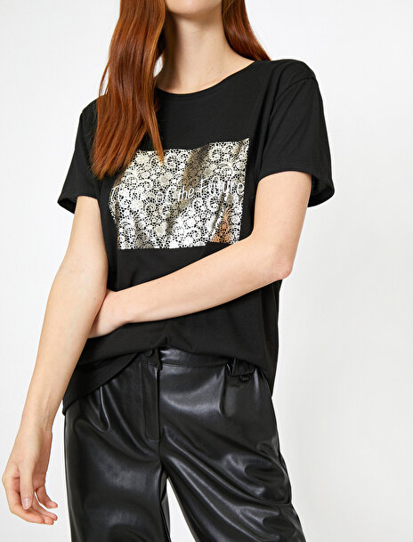 Koton Kadın Parlak Baskılı Kısa Kollu Tişört