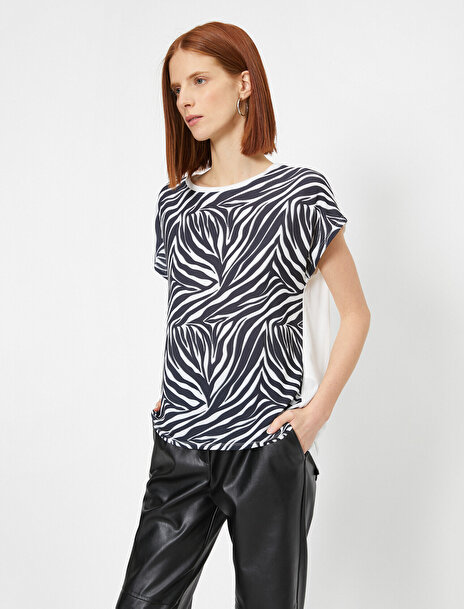 Koton Kadın Zebra Desenli T-Shirt