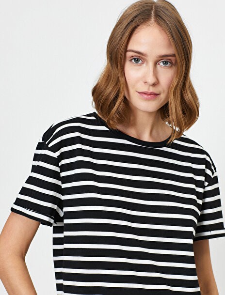 Koton Kadın Bol Kesim Çizgili Tişört