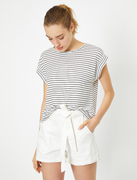 Koton Kadın Bisiklet Yaka Kısa Kollu Çizgili Antibakteriyel Tişört