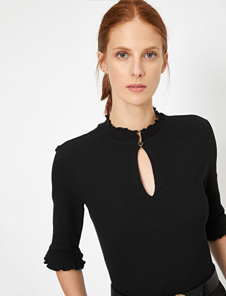 Koton Kadın Yaka Detaylı Ribana Tişört