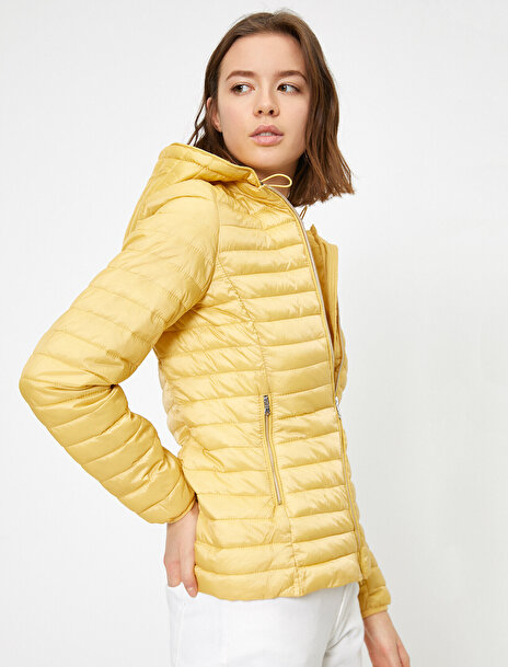 Koton Kadın Kapüşonlu Cepli  Şişme Mont