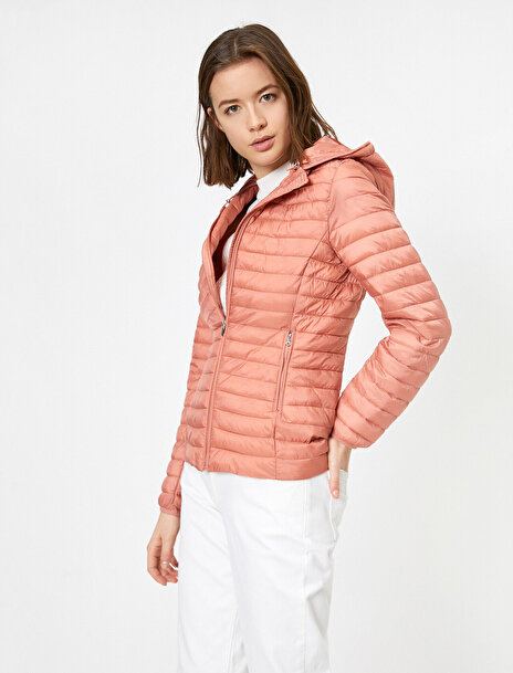 Koton Kadın Kapüşonlu Cepli  Şişme Mont