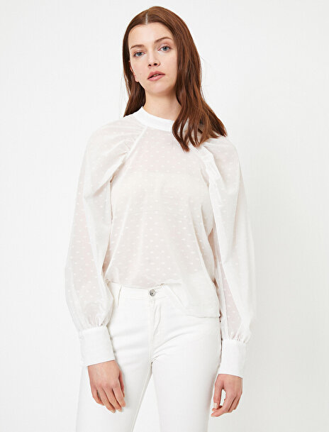 Koton Kadın Şifon Puantiyeli Dik Yaka Büzgülü Uzun Kollu Bluz