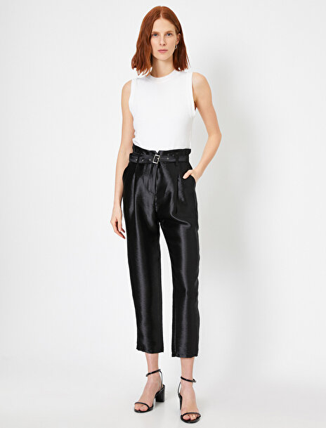 Koton Kadın Kemer Detaylı Parlak Pantolon Koton Kadın Kemer Detaylı Parlak Pantolon