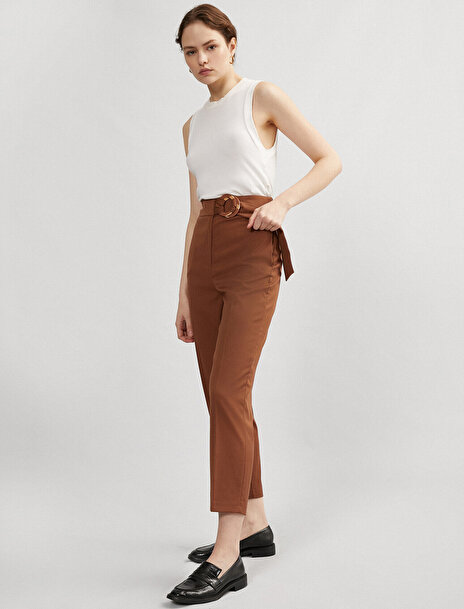 Koton Kadın Kemer Detaylı Dokuma Pantolon