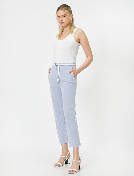 Koton Kadın Yüksek Bel Cep Detaylı Çizgili Kemerli Pantolon