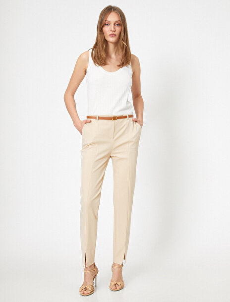 Koton Kadın Kemer Detaylı Paçası Yırtmaçlı Pantolon