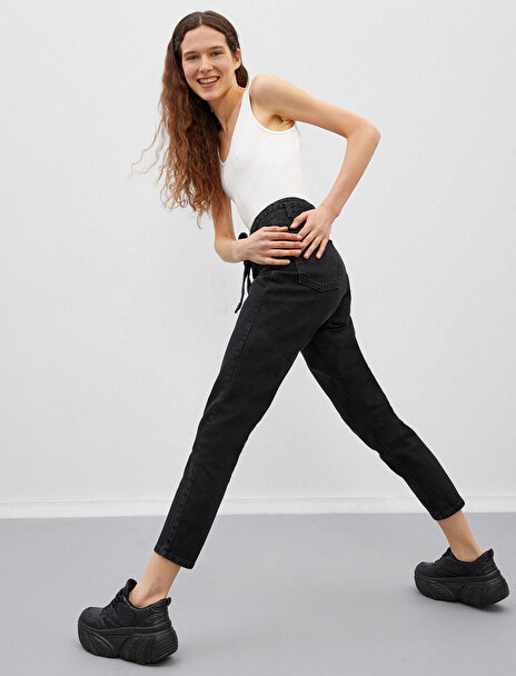 Koton Ole Genç Kız Yüksek Bel Kuşaklı Kot Pantolon - Mom Jean