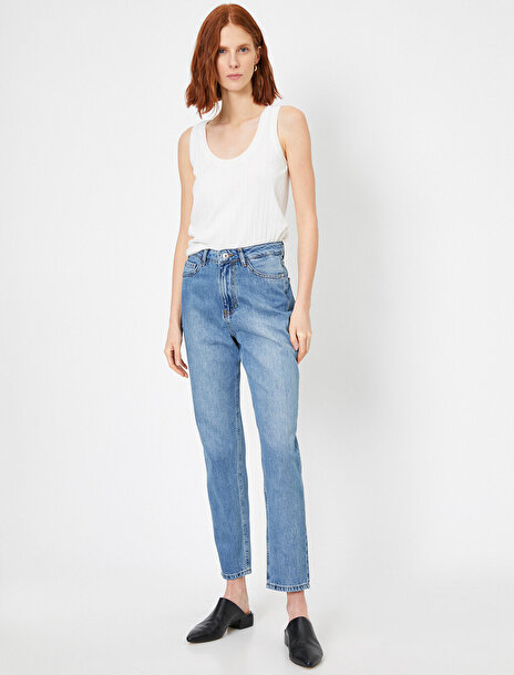 Koton Kadın Mom Jean - Yüksek Bel Rahat Kesim Dar Paça Pantolon