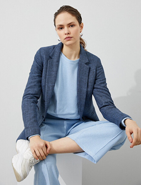 Koton Kadın Cep Detaylı Düğmeli Blazer Ceket