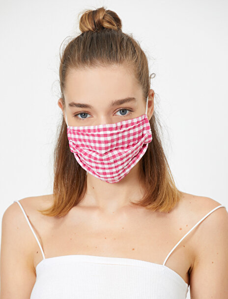 Koton Kadın Kareli Yıkanabilir Maske