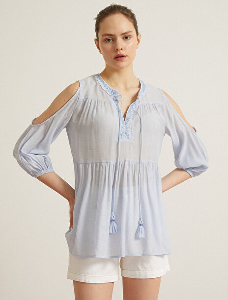 Koton Kadın Fırfır Detaylı Omzu Açık Kısa Kollu Bluz