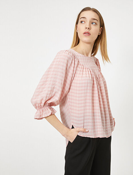 Koton Kadın Bisiklet Yaka Çizgili Desenli Volanlı Bluz