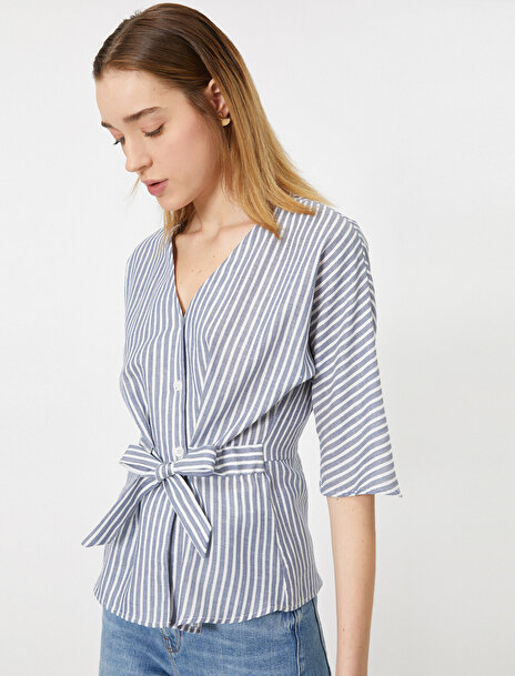 Koton Kadın V Yaka Düğmeli Beli Bağlama Detaylı Çizgili Desenli Bluz