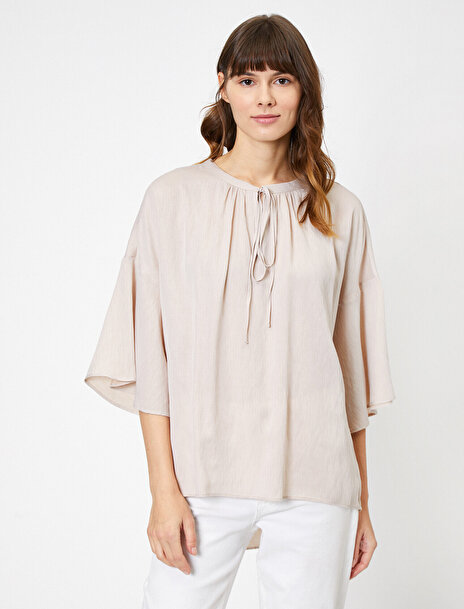 Koton Kadın Bağlama Detaylı Kısa Kollu Bluz