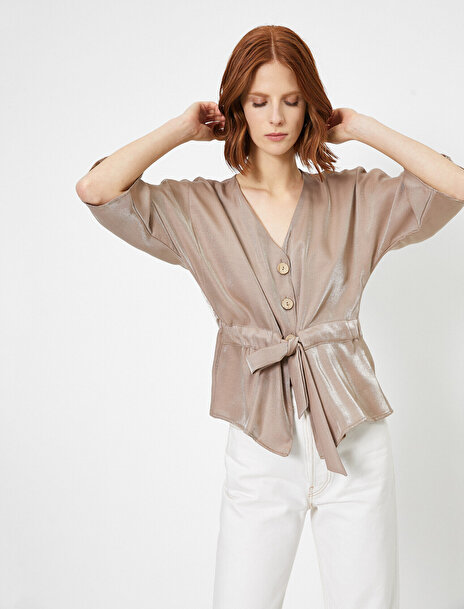 Koton Kadın Parlak Bağlama Detaylı Gömlek