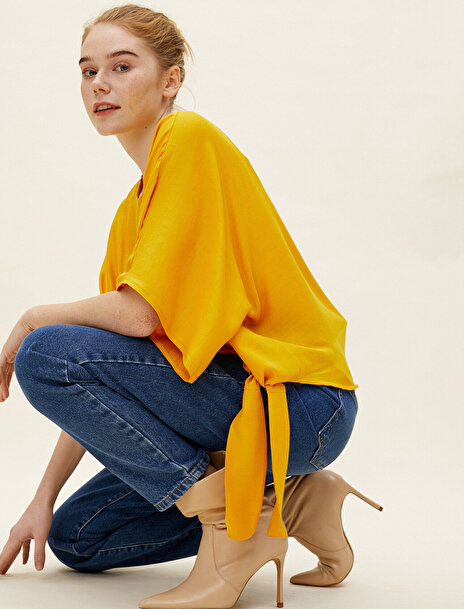 Koton Kadın Beli Bağlamalı Kısa Kollu Bluz