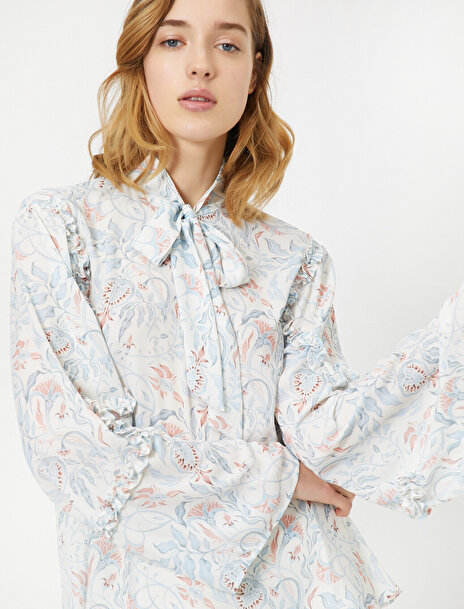 Koton Kadın Fular Yaka Uzun Kollu Fırfır Detaylı Desenli Bluz