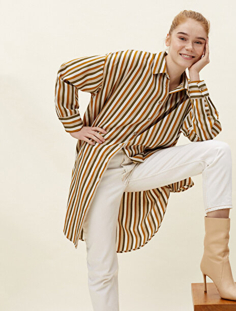 Koton Kadın Gömlek Yaka Uzun Kollu Rahat Kesim Çizgili Tunik Koton Kadın Gömlek Yaka Uzun Kollu Rahat Kesim Çizgili Tunik