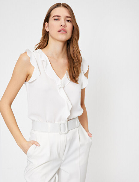 Koton Kadın Volan Detaylı Bluz