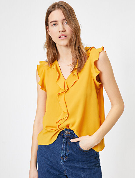 Koton Kadın Volan Detaylı Bluz