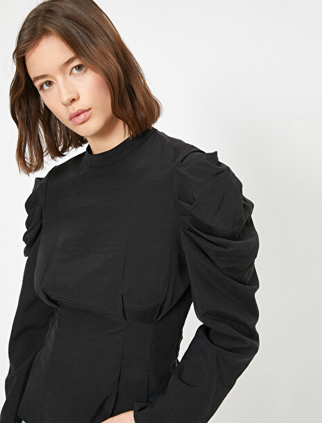 Koton Kadın Volan Detaylı Poplin Bluz