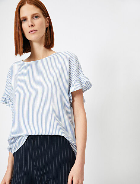Koton Kadın Çizgili Volan Detaylı Kısa Kollu Bluz Koton Kadın Çizgili Volan Detaylı Kısa Kollu Bluz
