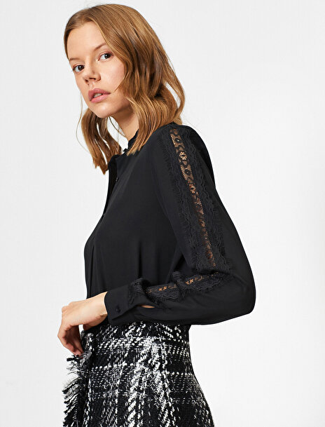 Koton Kadın Dantel Detaylı Uzun Kollu Gömlek