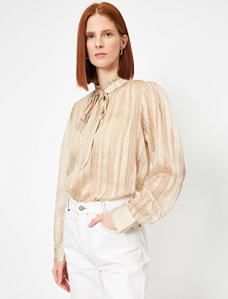 Koton Kadın Parlak Desenli Bağlama Detaylı Bluz