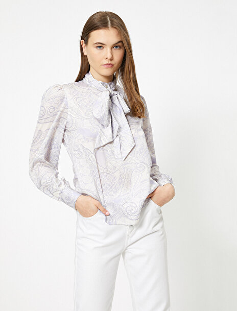 Koton Kadın Uzun Kollu Desenli Fular Detaylı Bluz